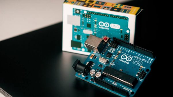 O que é Arduino? Tudo Que Você Precisa Saber [Guia Completo]